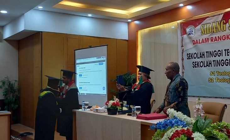 Yudisium dan Prosesi Wisuda STT Widya Agape Malang dan STT Agape ...